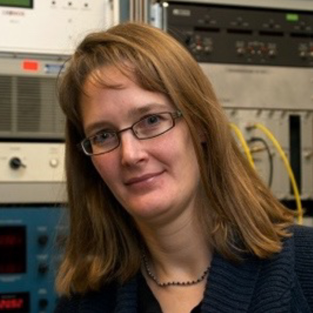 MONIKA FLEISCHER – NANOSUM